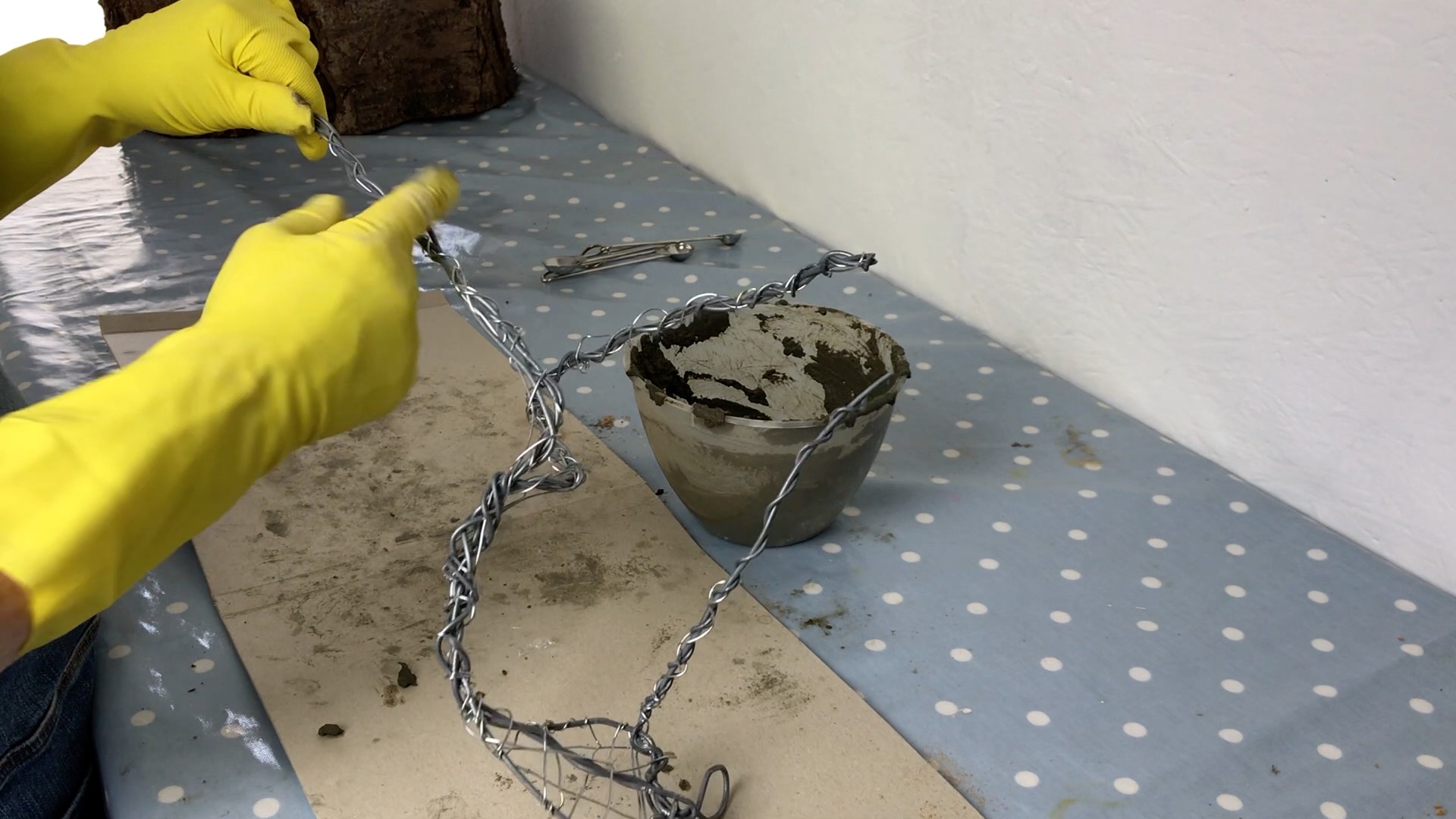 Concrete figurative sculpture – Experiments Part 1 – MOLLY WILLIAMS
